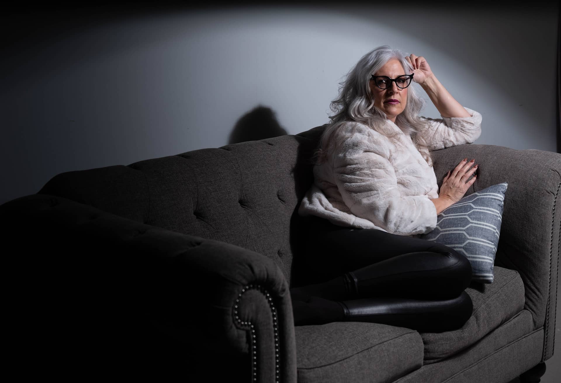 Woman Over 50 Dating Profile Examples And Best Tips 2024